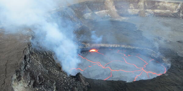 volcanic gas composition