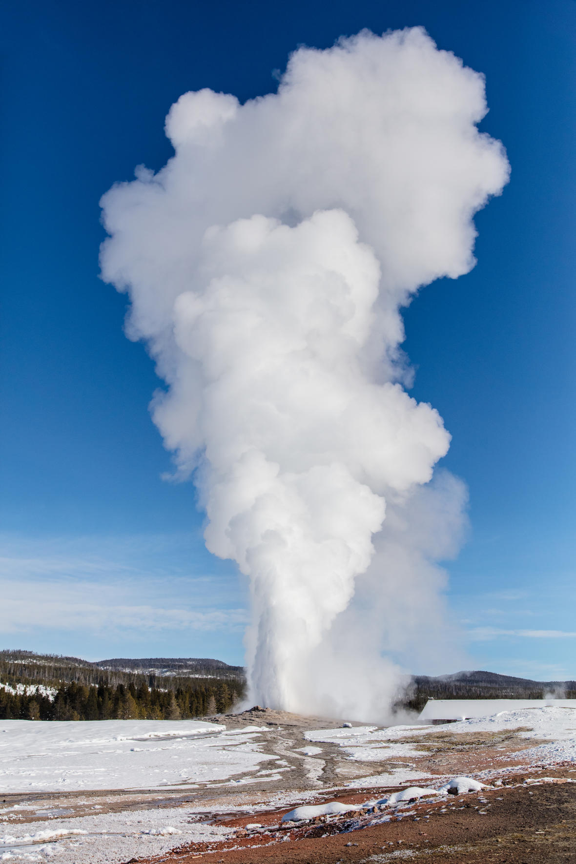 yellowstone volcano eruption date