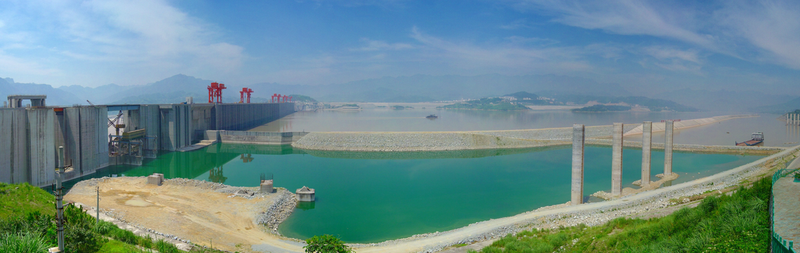 three gorges dam length